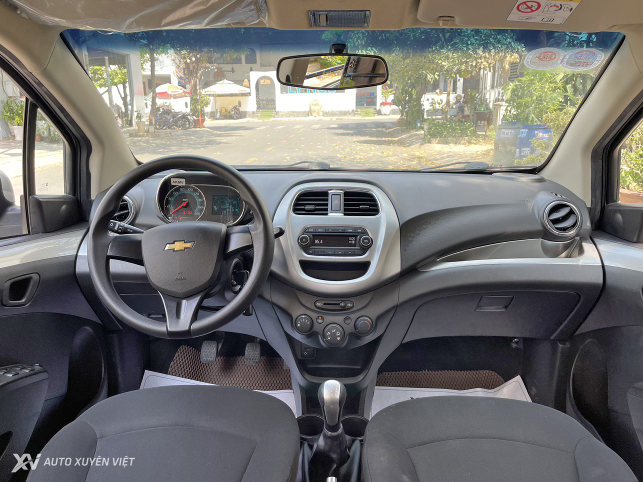 Bán Chevrolet Spark Van 1.2MT 2018