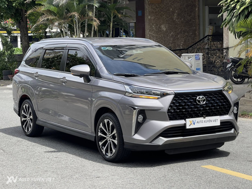 Bán Toyota Veloz Cross Top 1.5 CVT 2024